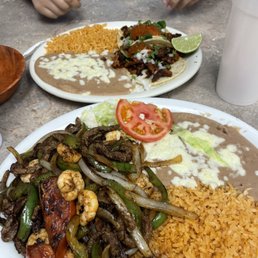 CASA MOTA - Updated December 2025 - 220 Photos & 320 Reviews - 8151 ...