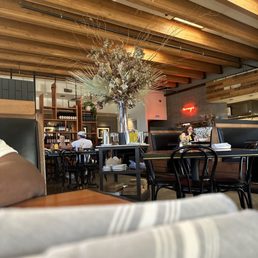 THE PARLOR - Updated May 2025 - 1953 Photos & 2053 Reviews - 1916 E ...