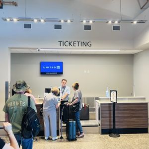 GROOME TRANSPORTATION - PRESCOTT - Updated September 2025 - 70 Reviews ...