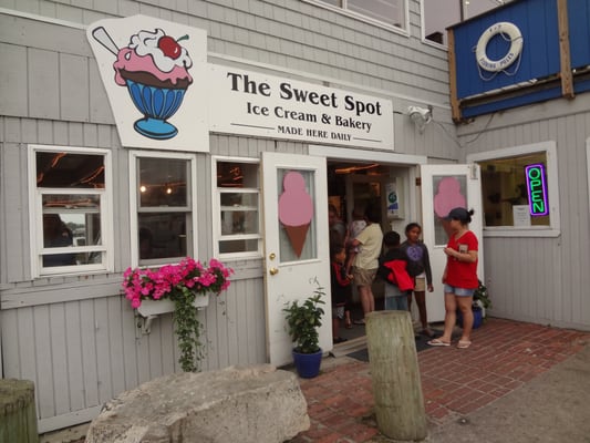 THE SWEET SPOT - Updated December 2025 - 45 Photos & 40 Reviews - 256 ...