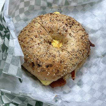 LEON’S BAGELS - Updated September 2024 - 147 Photos & 129 Reviews - 169 ...