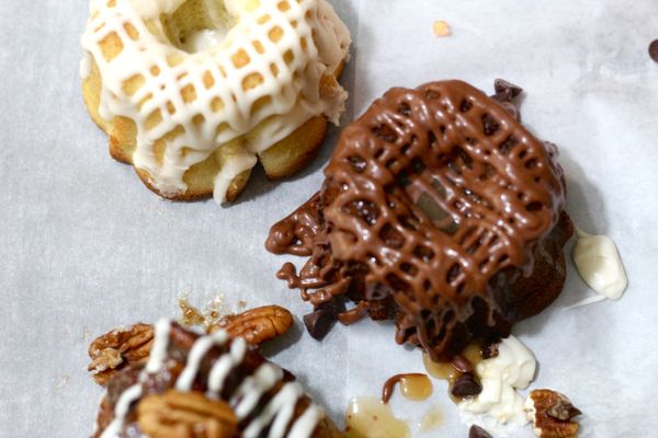 THE PEACH COBBLER LADY - Updated December 2025 - 11 Photos - 9934 Jones ...