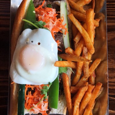 HUGHIE’S - 250 Photos & 234 Reviews - Vietnamese - 4721 N Main St ...