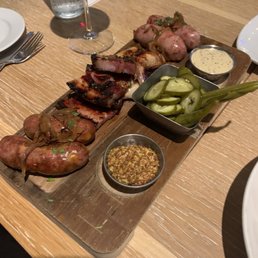 REPUBLIC TEXAS TAVERN - Updated August 2025 - 315 Photos & 313 Reviews ...