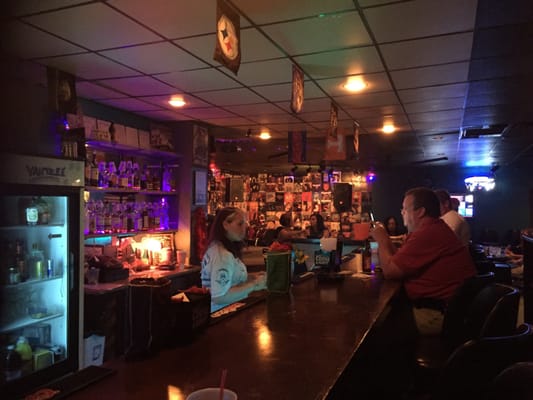 ALABAMA’S BAR & LOUNGE - Updated April 2026 - 26 Photos - 10071 Airport ...