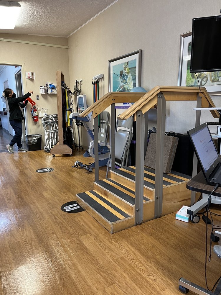 BEACHSIDE POST ACUTE - Updated February 2025 - 13 Reviews - 22520 Maple ...