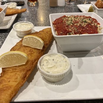 PUB 235 - Updated October 2025 - 193 Photos & 247 Reviews - 235 N Ave ...