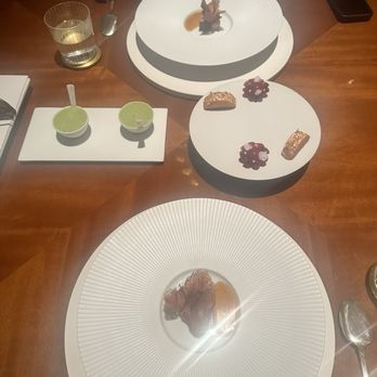 ADDISON - Updated December 2024 - 3824 Photos & 721 Reviews - 5200 ...