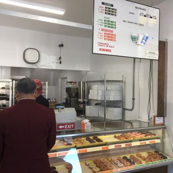 CAROL LEE DONUTS - Updated August 2025 - 87 Photos & 235 Reviews - 1414 ...