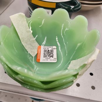 SILVERDALE GOODWILL - Updated November 2025 - 25 Photos & 79 Reviews ...