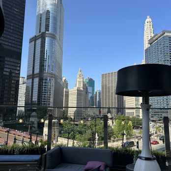 RAISED AN URBAN ROOFTOP BAR - Updated July 2025 - 801 Photos & 499 ...