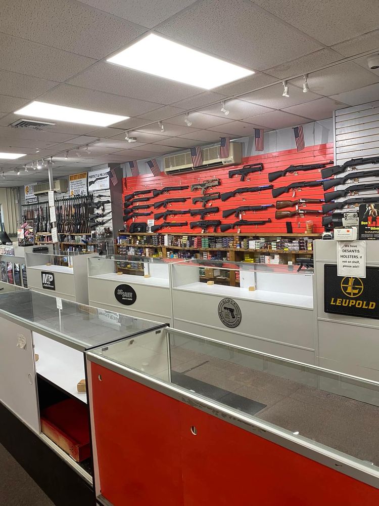 BENSON’S GUN SHOP - 43 Reviews - 35 Middle Country Rd, Coram, New York ...