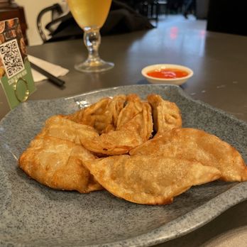 MEEKONG BAR - Updated August 2025 - 774 Photos & 612 Reviews - 2525 4th ...