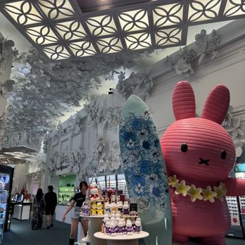 DFS WAIKIKI - Updated December 2025 - 68 Photos - 330 Royal Hawaiian ...