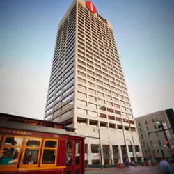 INDEPENDENT BANK - 40 S Main St, Memphis, TN - Yelp