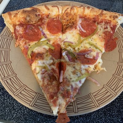 Pizza Castle - Takeout & Delivery - 97 Photos & 122 Reviews - Pizza ...