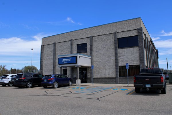 NORTHWESTERN BANK - Updated December 2024 - 20 Photos - 2405 8th St S ...