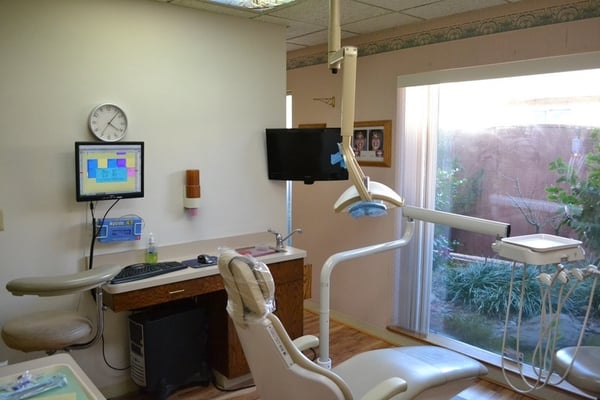 CHICO DENTAL GROUP - Updated December 2025 - 33 Photos & 23 Reviews ...