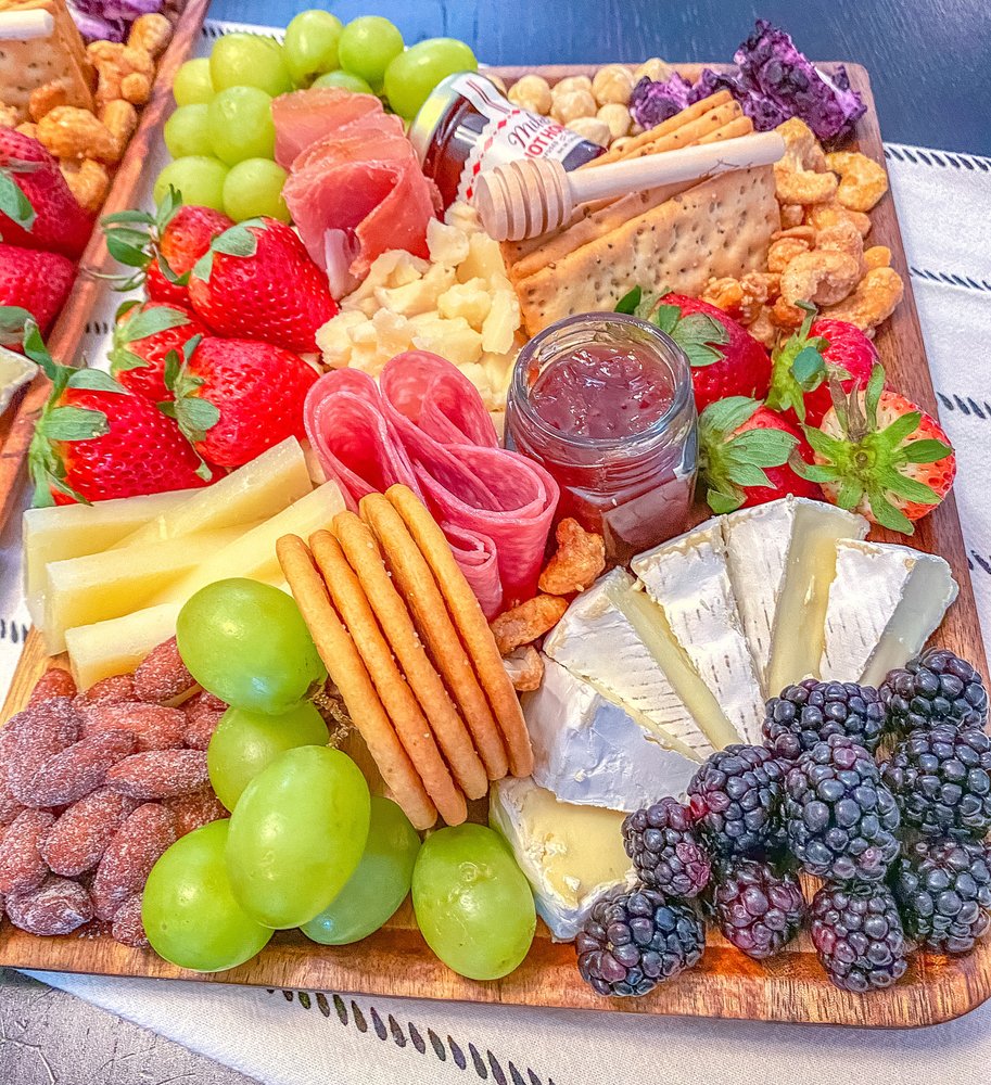 MADISON CHEESE BOARDS - Updated April 2024 - 2423 University Ave ...