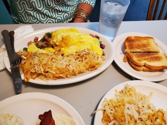 CARVER CAFE - 83 Photos & 114 Reviews - 16471 SE Hwy 224, Damascus, OR ...