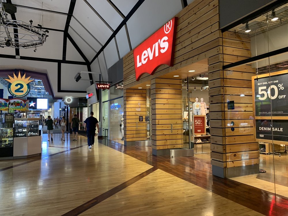 LEVI’S OUTLET STORE - Updated December 2025 - 5000 Arizona Mills Cir ...
