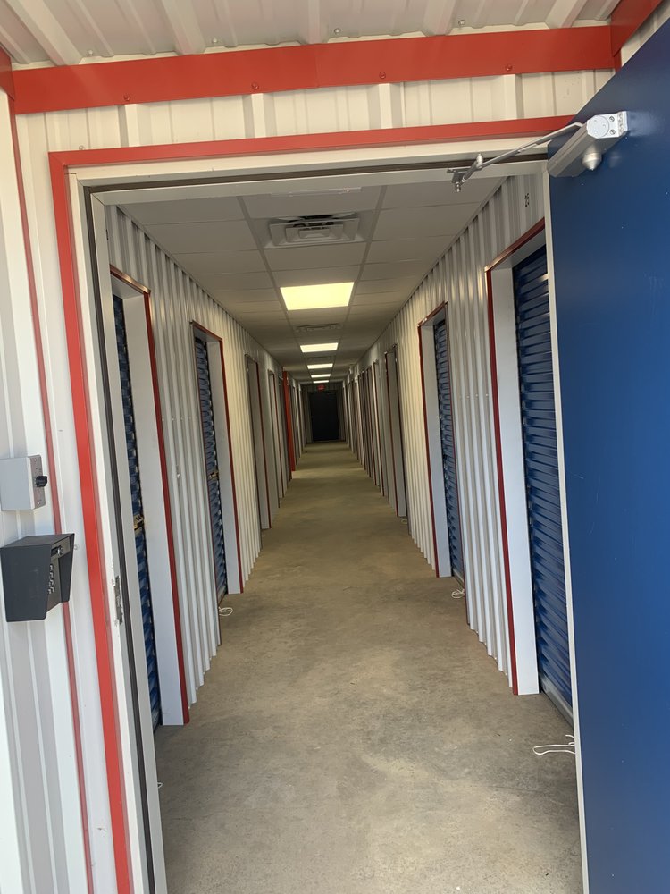 SLAYDEN STORAGE - Updated July 2025 - Request a Quote - 158 N Slayden ...