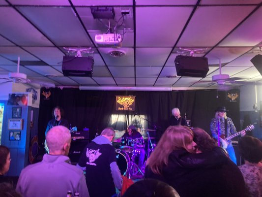 GFY BAR & GRILL - Updated September 2025 - 1866 Colvin Blvd, Tonawanda ...