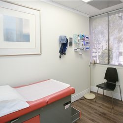 JOHN PERIC, MD - 16 Photos & 50 Reviews - Family Practice - 2701 W ...