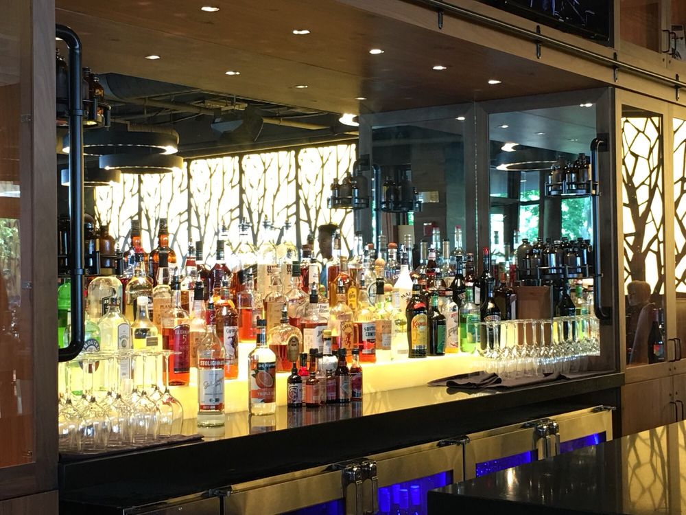 LAWN BAR AT RAVINIA - Updated August 2024 - 11 Reviews - 418 Sheridan ...