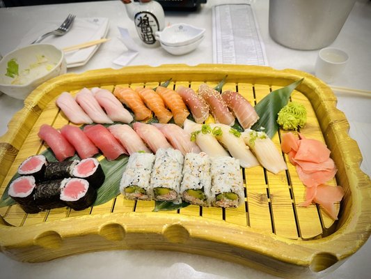 SAKURA - Updated July 2024 - 588 Photos & 674 Reviews - 81 N 1100 E St ...