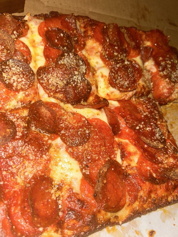 CLEVELAND PIZZA CO - Updated December 2025 - 31 Photos & 69 Reviews ...