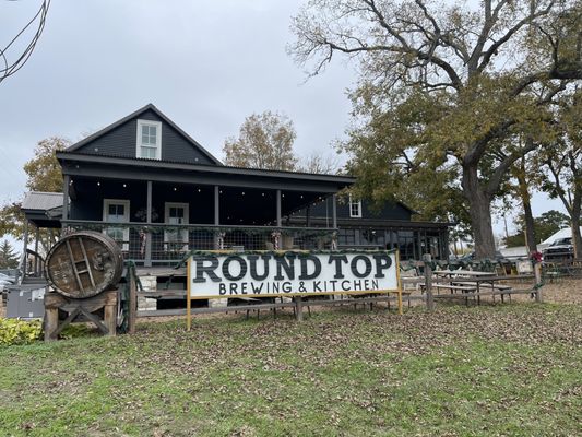 ROUND TOP BREWING - Updated March 2025 - 55 Photos & 42 Reviews - 101 W ...