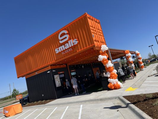 SMALLS SLIDERS - Updated August 2025 - 36 Photos & 21 Reviews - 1370 N ...