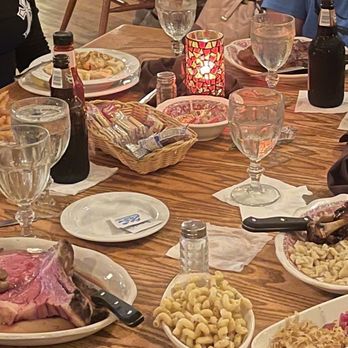 COLONY HOUSE RESTAURANT - Updated May 2024 - 125 Photos & 206 Reviews ...