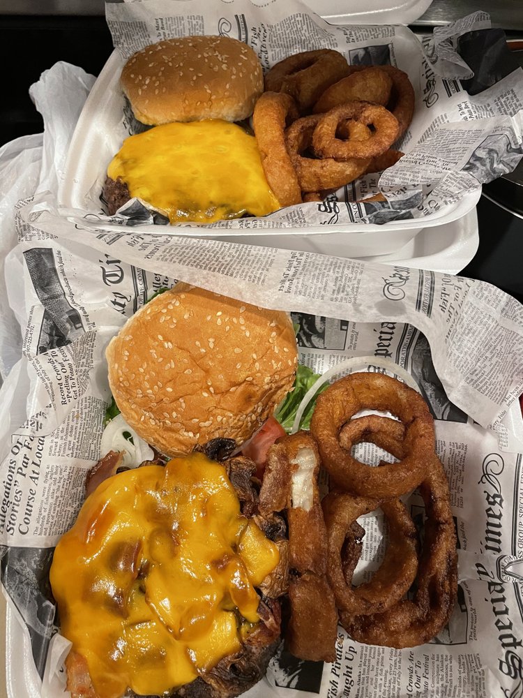 THE GREAT AMERICAN PUB - 54 Photos & 70 Reviews - 101 N Narberth Ave ...