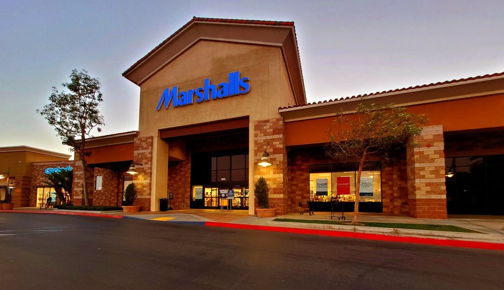 MARSHALLS - Updated February 2025 - 53 Photos & 52 Reviews - 3833 Grand ...
