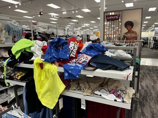 TARGET - Updated December 2025 - 36 Photos & 36 Reviews - 900 Hartford ...