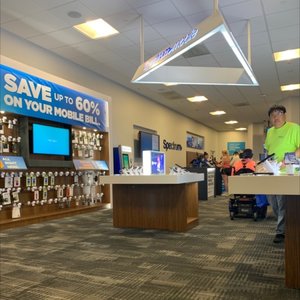 SPECTRUM - 114 Photos & 204 Reviews - 1450 Ala Moana Blvd 1340 ...