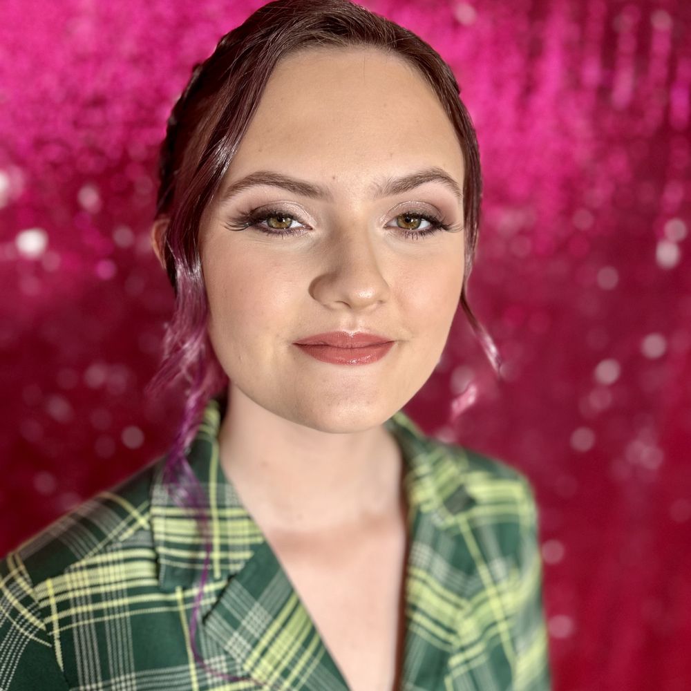 Alina Pineda's Instagram, Twitter & Facebook on IDCrawl