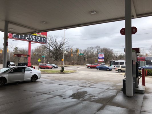 SPEEDWAY - Updated August 2025 - 13 Photos - 5103 East Washington St ...