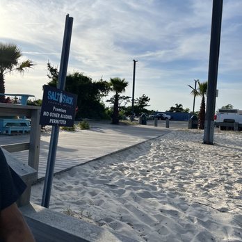 SALT SHACK SEASIDE GRILLE - Updated July 2024 - 200 Photos & 112 ...