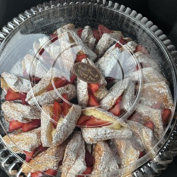 CREAM PAN - Updated August 2024 - 7707 Photos & 6568 Reviews - 602 El ...