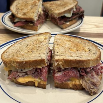 MAVEN’S DELICATESSEN - Updated April 2025 - 221 Photos & 294 Reviews ...