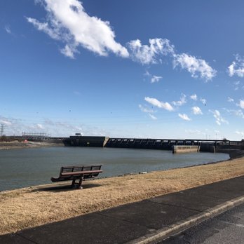 LAKE BARKLEY DAM - Updated January 2026 - 16 Photos - Lake Barkley ...