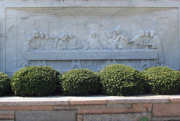 WOODLAWN-ROESCH-PATTON FUNERAL HOME & MEMORIAL PARK - Updated October ...