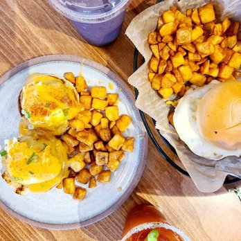 UKRAFT BRUNCH CAFE - Updated August 2024 - 79 Photos & 71 Reviews ...