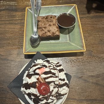 THE TALKING PINT - Updated March 2025 - 125 Photos & 103 Reviews ...