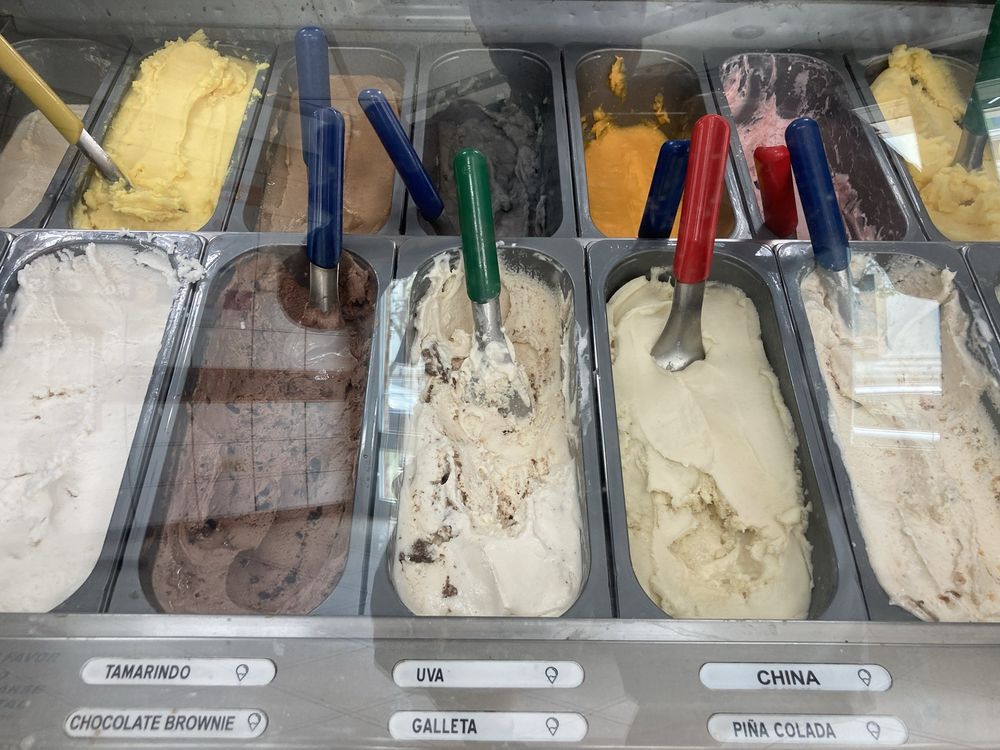 REX CREAM - Updated June 2025 - 30 Photos & 41 Reviews - Calle Méndez ...