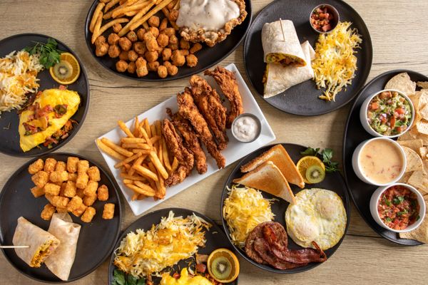 THE LOOKOUT KITCHEN-QUARTZ MOUNTAIN - Updated July 2025 - 30 Photos ...