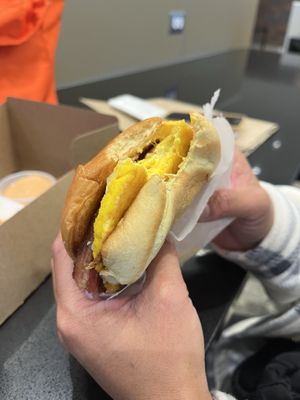 SHAKE SHACK - Updated December 2025 - 107 Photos & 105 Reviews - 776 N ...